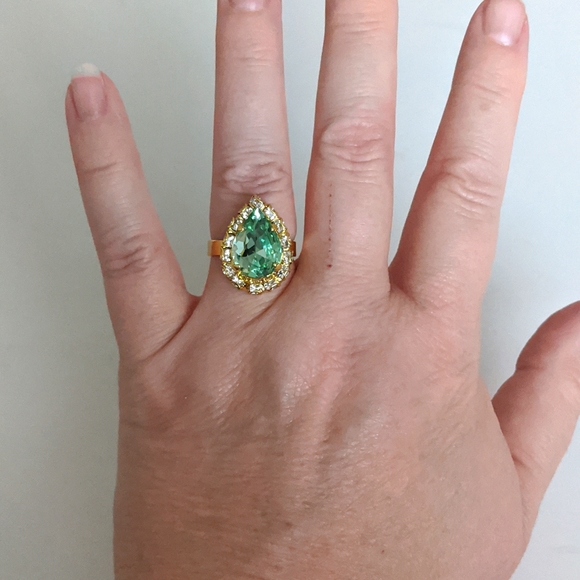 Sorrelli | Jewelry | Sorrelli Giselle Halo Cocktail Ring Bright Gold ...